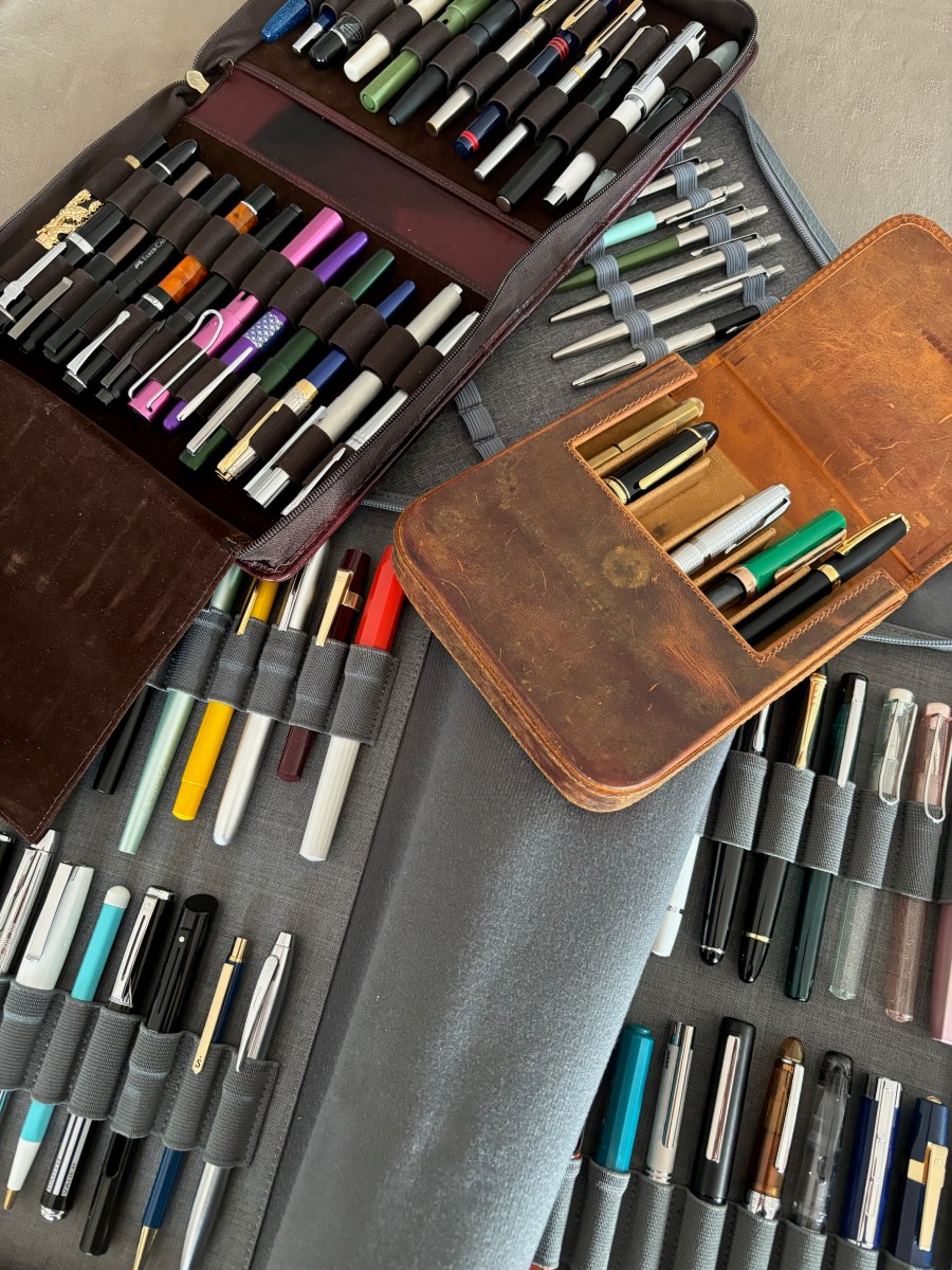 About Notion database – Peacock pens